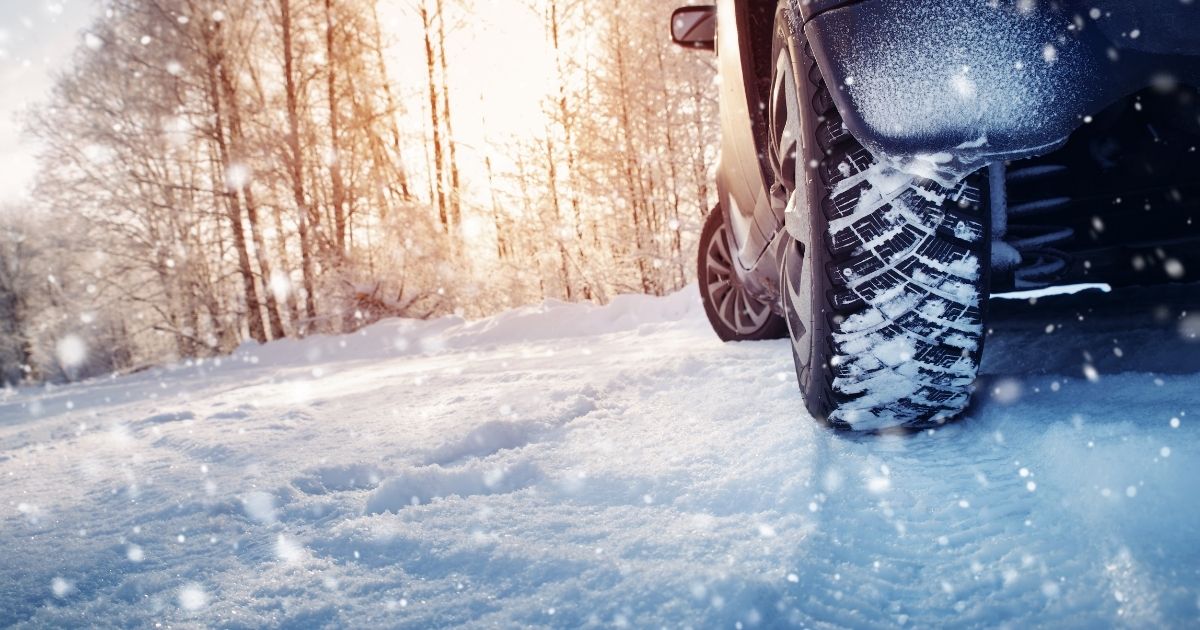 8 Winter Car Care Tips - U.S. Lubricants | December 2025